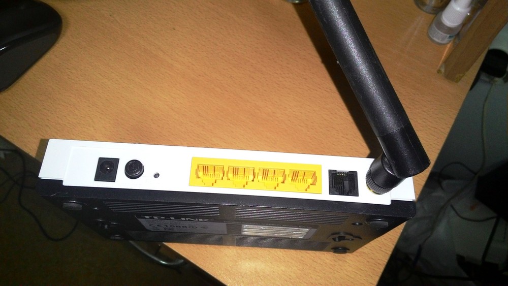 TP-Link 150Mbps Wireless N ADSL2 Modem Router (TD-W8951ND)