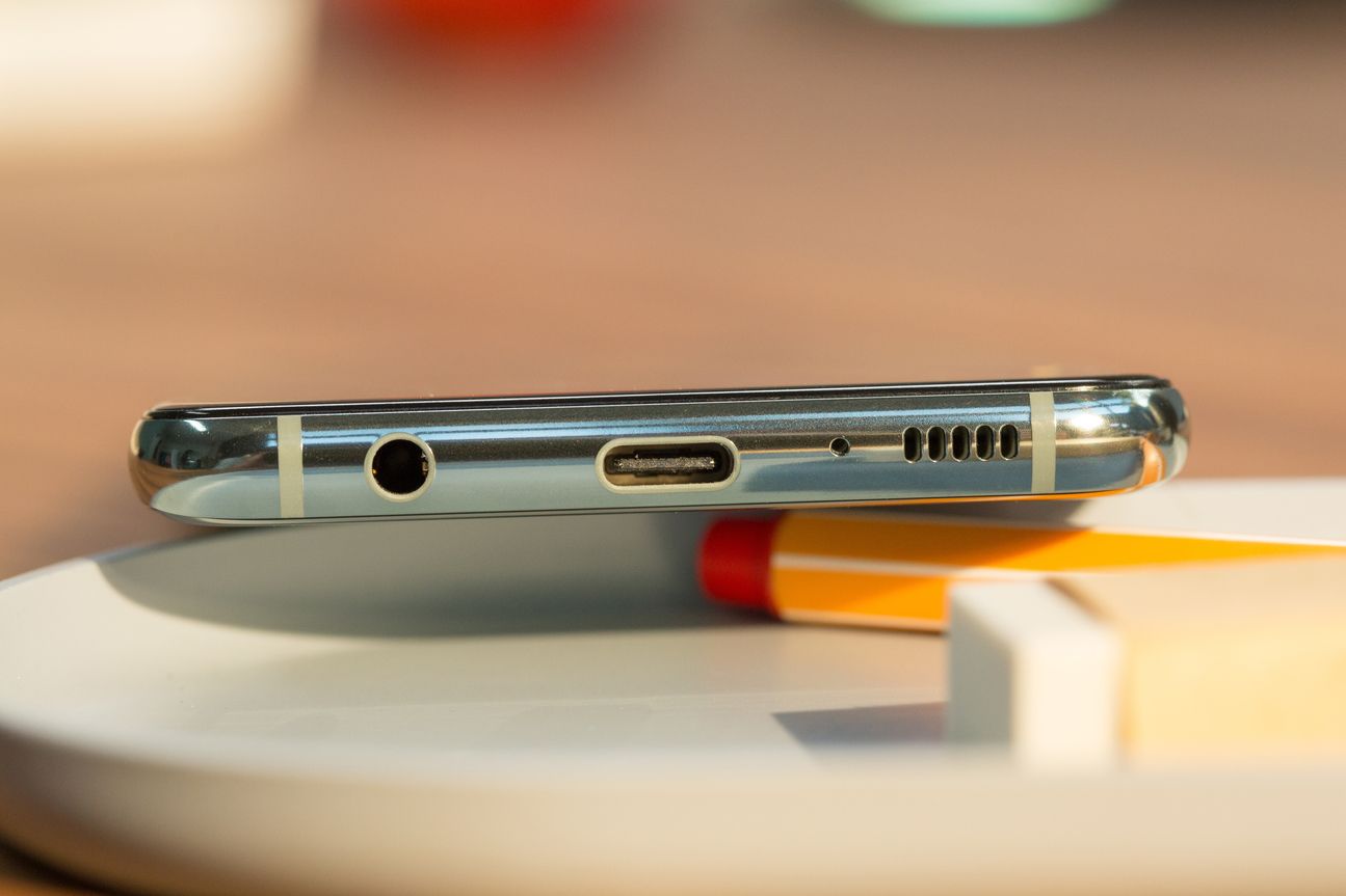 S10e dışında alınacak telefon yok. | DonanımHaber Forum