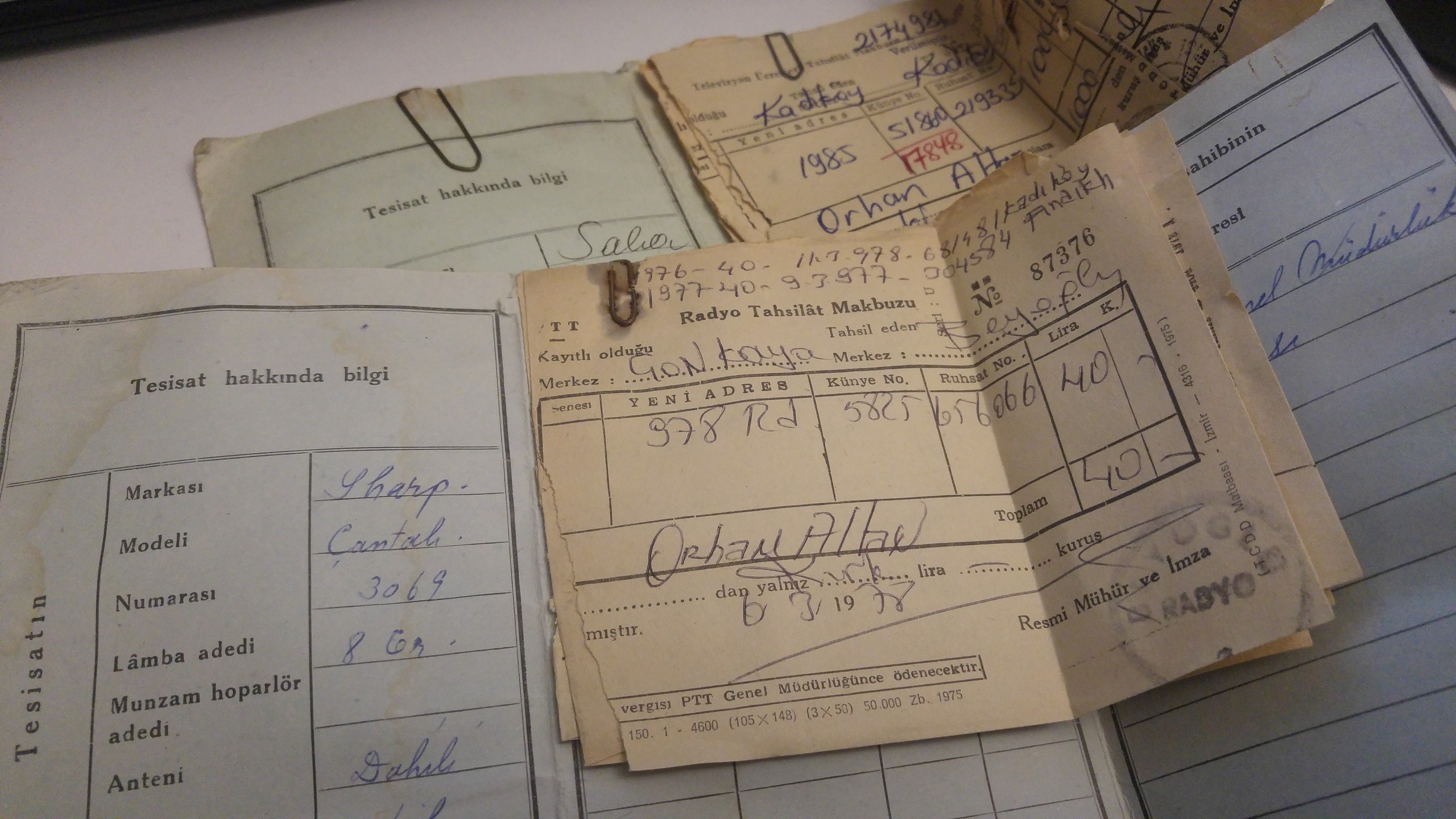 BUNDAN 50 YIL ÖNCE ARABA RUHSATI GİBİ RADYO VE TV RUHSATI VARDI ...